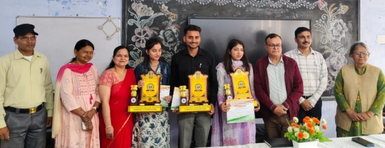 रानीखेत महाविद्यालय बीएड विभाग के तीन विद्यार्थियों ने तीनों सत्रों में ...
